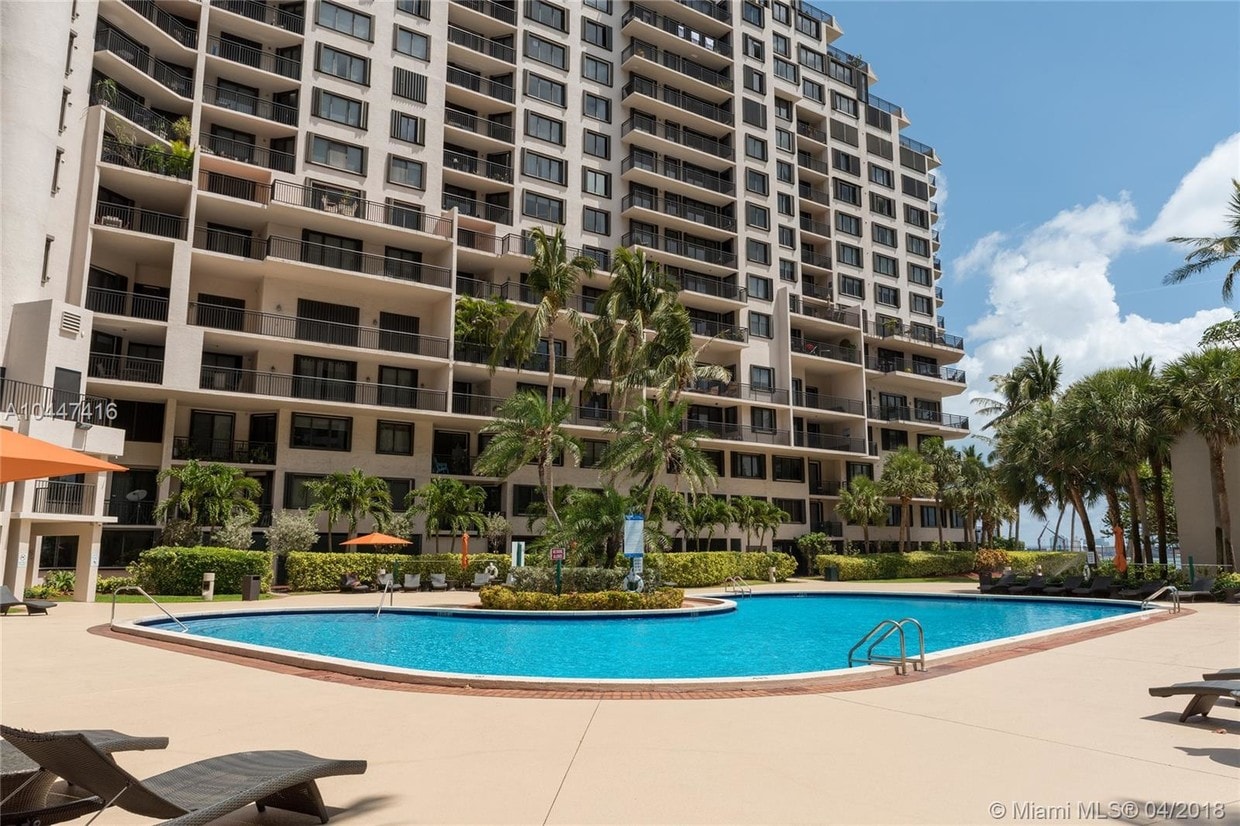 540 Brickell Key Dr, Miami, FL 33131 - Condo for Rent in Miami, FL ...