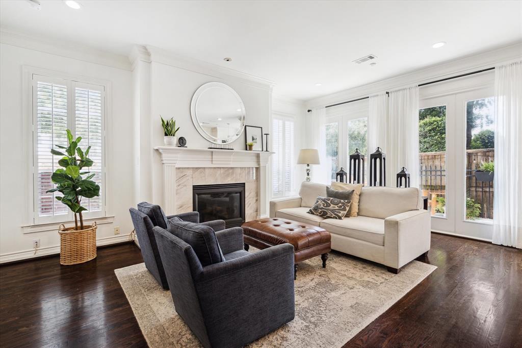 1814 Staffordshire Crescent, Houston, TX 77030 - Condo for Rent in ...