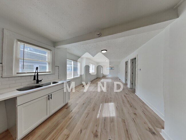 331 S Oakland Ave, Indianapolis, IN 46201 | Apartments.com