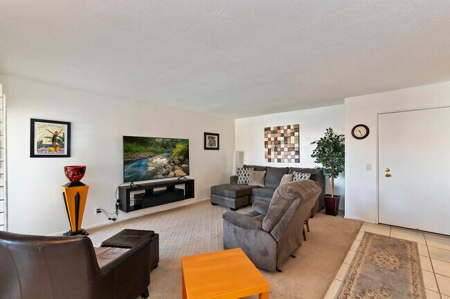 1552 S Camino Real Unit 331, Palm Springs, CA 92264 - Condo for Rent in ...