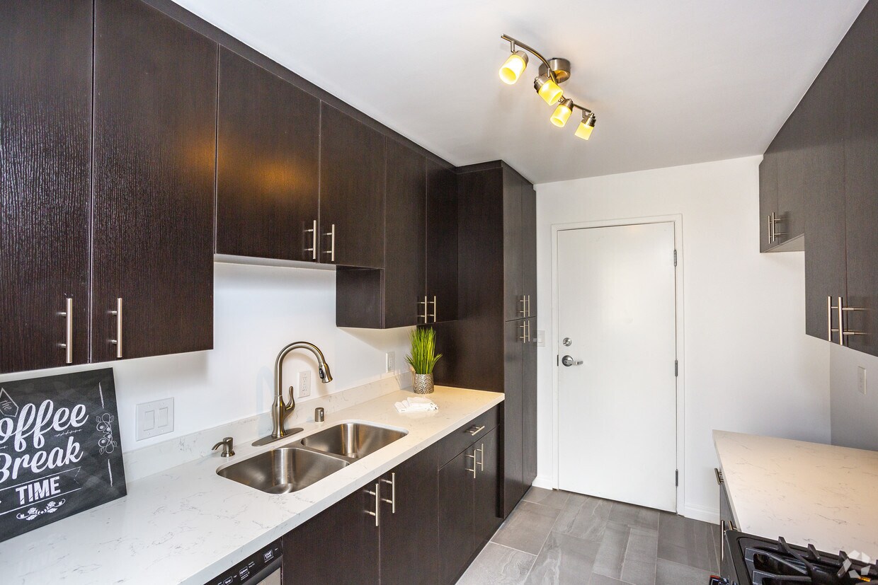 468 South Roxbury - 468 S Roxbury Dr Beverly Hills, CA | Apartments.com