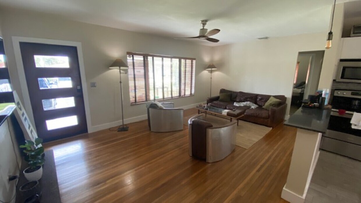 14818 S Biscayne River Dr Unit 14818.1303600, Miami, FL 33168 ...