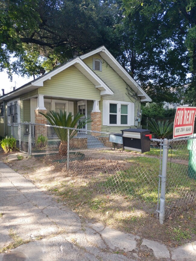 4914 Milam St Unit A, Houston, TX 77006 - Apartments in Houston, TX ...
