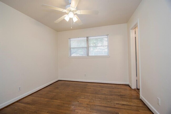 4207 Mt Vernon St Unit 11, Houston, TX 77006 - Room for Rent in Houston, TX | Apartments.com