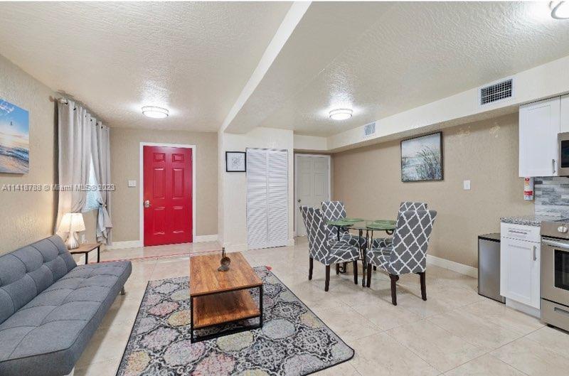 700 NE 164th St Unit 2, Miami, FL 33162 - Room for Rent in Miami, FL | Apartments.com