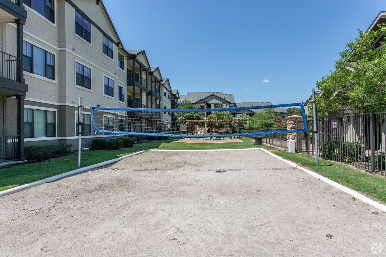 Lory of Bryan - 3150 Finfeather Rd Bryan, TX 77801 | Apartments.com