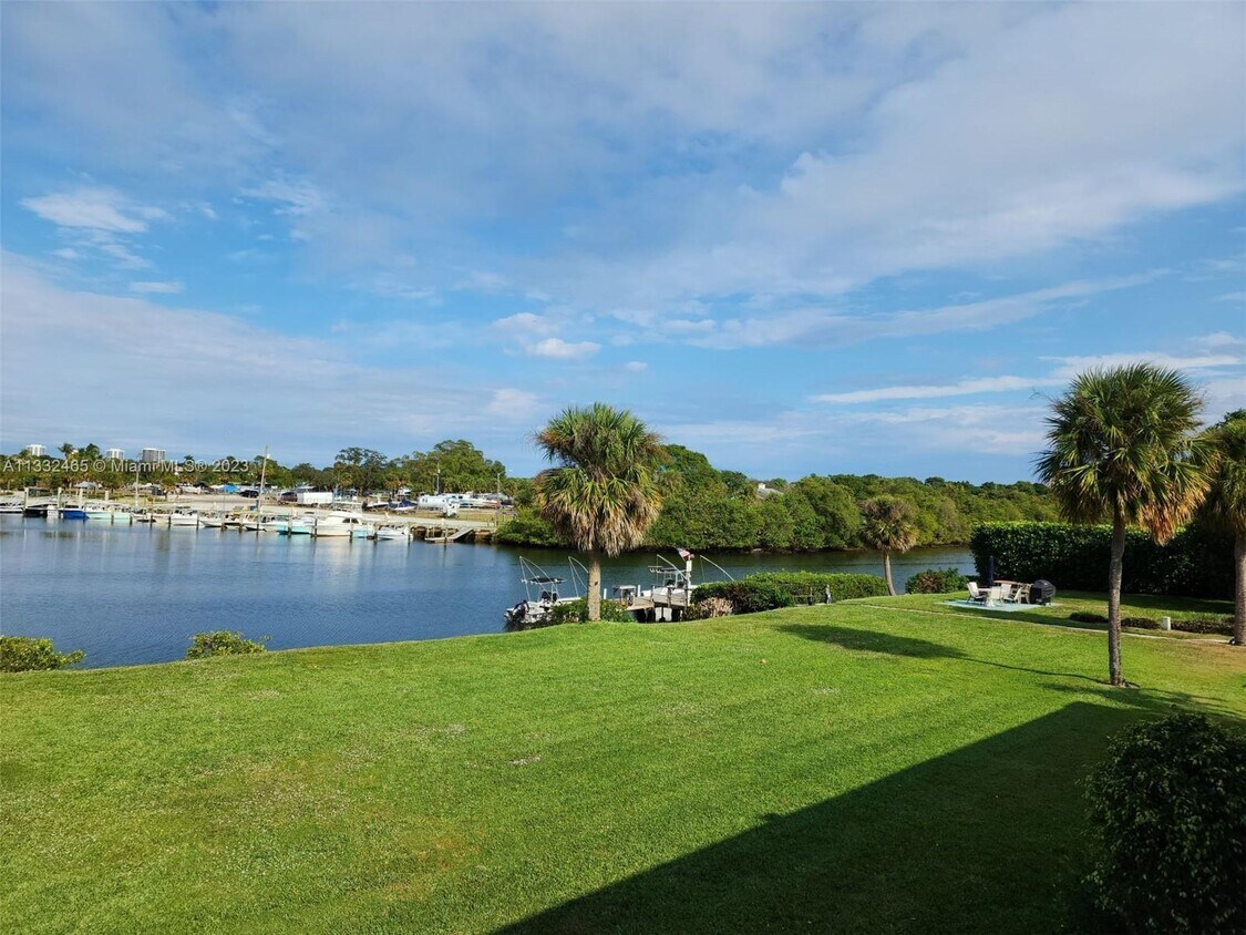 725 Hummingbird Way Unit 202, North Palm Beach, FL 33408 - Condo for ...