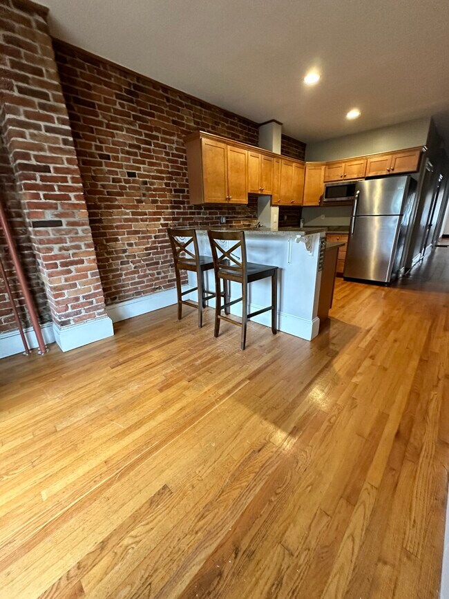 147 L St Unit 2, Boston, MA 02127 - 147 L St Boston, MA 02127 ...