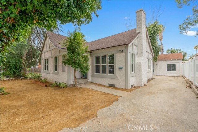 7054 Barton St, San Bernardino, CA 92404 - House Rental in San ...