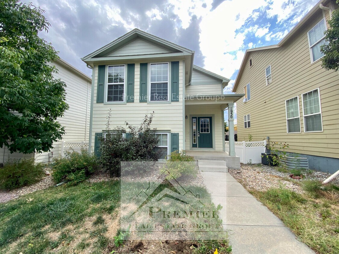 1930 St James Dr, Colorado Springs, CO 80910 - House Rental in Colorado ...