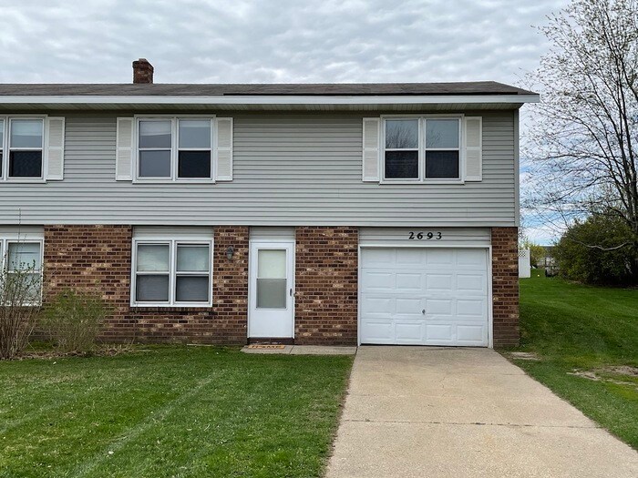 2693 Randall Ave NW, Walker, MI 49534 - Townhome Rentals in Walker MI ...
