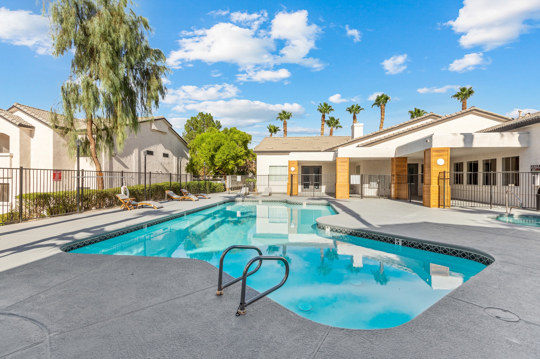 The Solena Apartments - 4249 N Commerce St North Las Vegas, NV 89032 ...