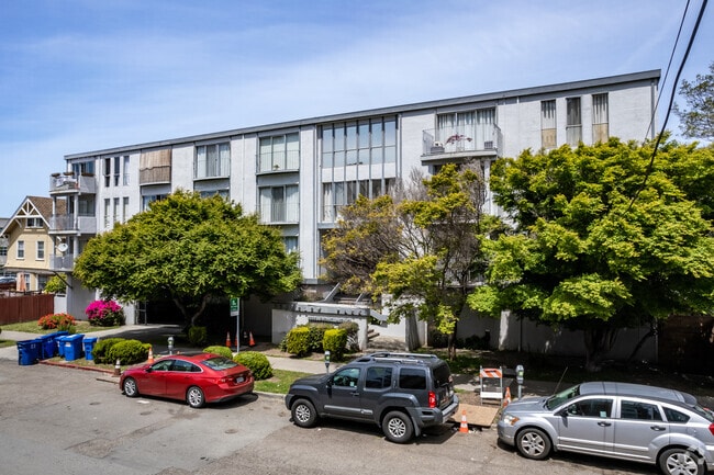 Berkeley Park Apartments - Apartments in Berkeley, CA | Apartments.com