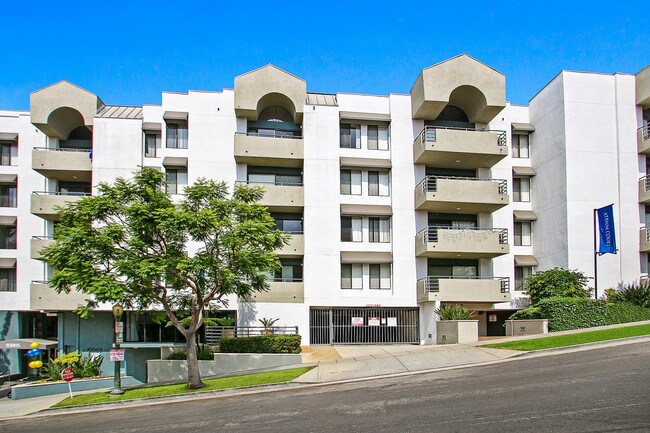 Atrium Apartments - 10965 Strathmore Dr Los Angeles, CA | Apartments.com