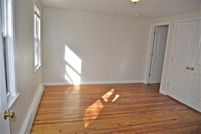 214 Hurley St, Cambridge, MA 02141 - 214 Hurley St Cambridge, MA 02141 ...