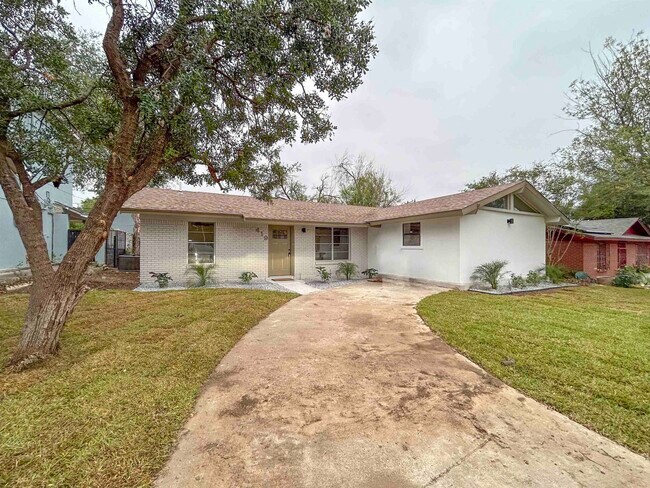 419 Berkeley Rd, Laredo, TX 78045 - House Rental in Laredo, TX ...