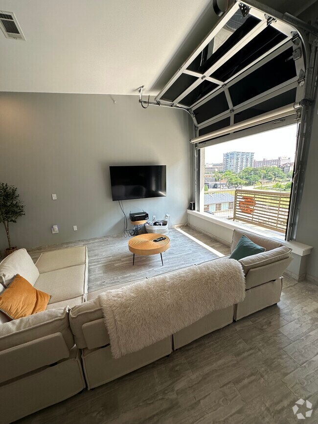 Condos For Rent in Dallas TX - 877 Rentals | Apartments.com