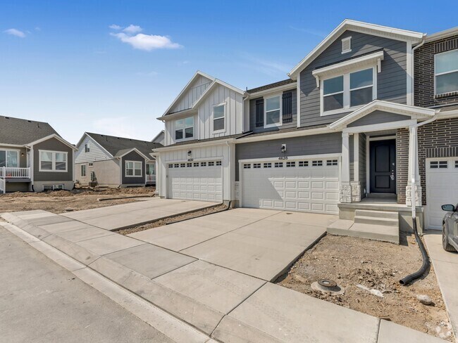 Rosecrest Apartments for Rent with EV Charging - Herriman, UT - 1 ...