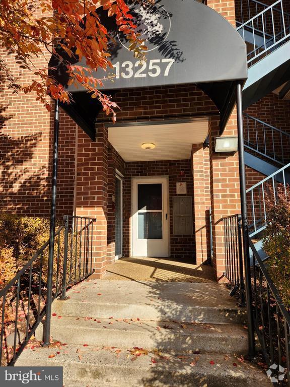 The Park at Kingsview Village Student Apartments for Rent ...