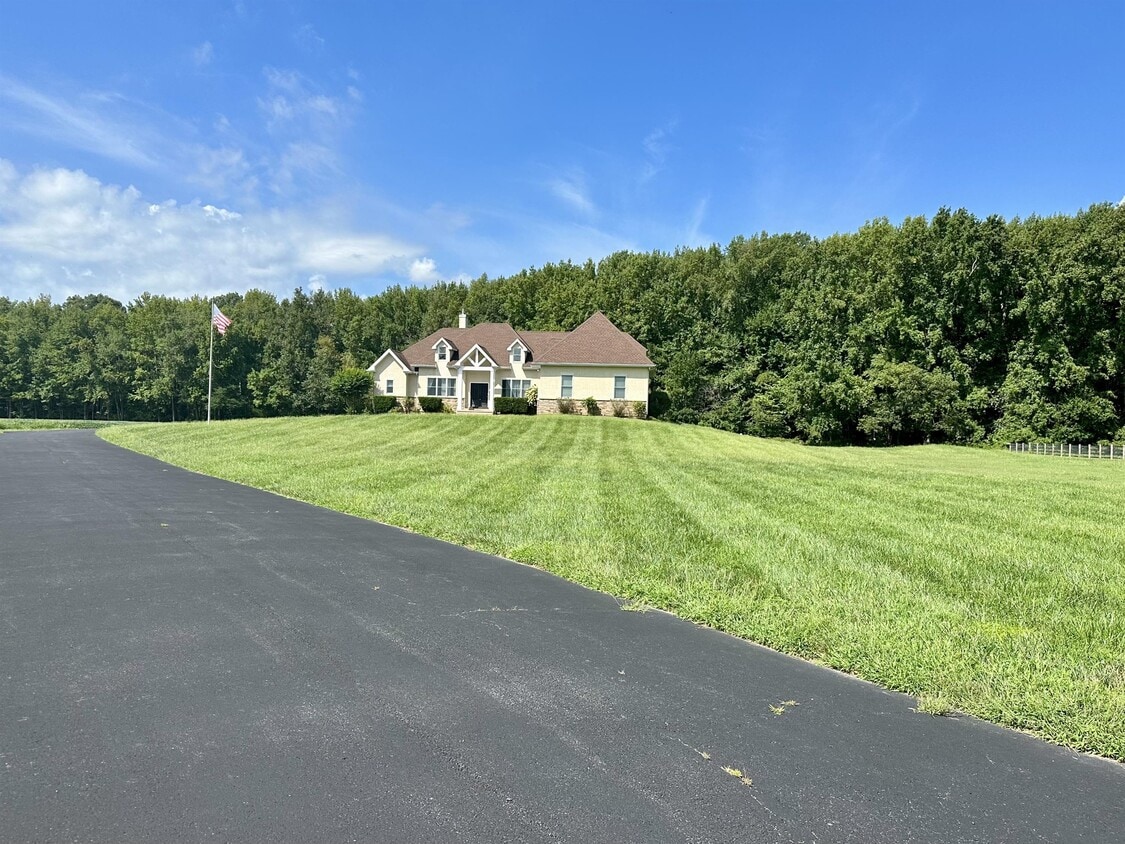 1511 E Denneys Rd, Dover, DE 19901 - House Rental in Dover, DE ...