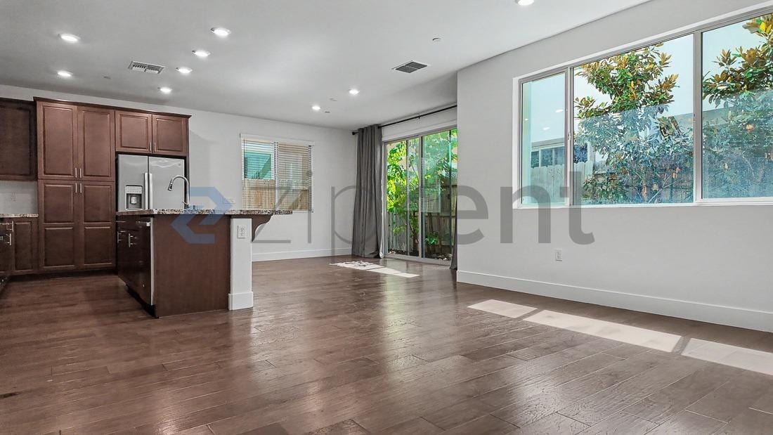 10568 Trill Wy, Elk Grove, CA 95757 | Apartments.com