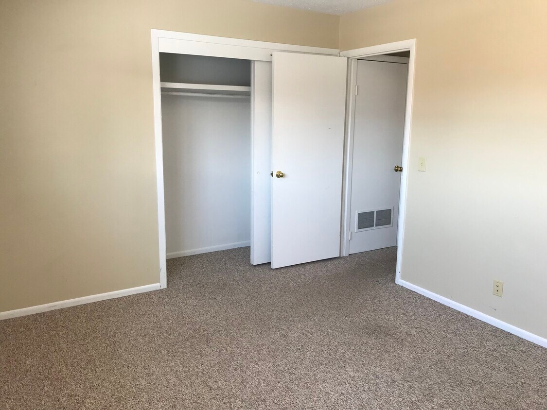 624 8th Ave SE Unit 2, Aberdeen, SD 57401 - 624 8th Ave SE Aberdeen, SD ...