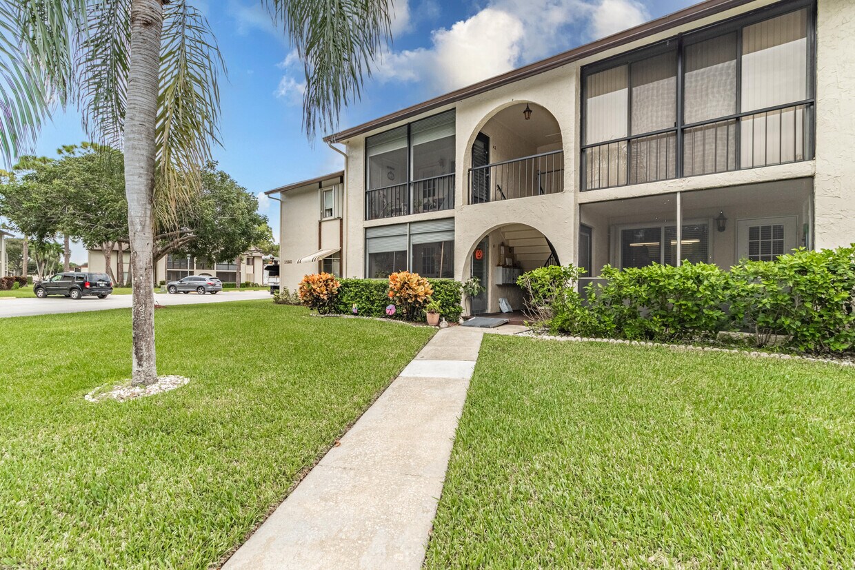 3590 La Mar Ct Unit C-2, Greenacres, FL 33463 - Condo for Rent in ...