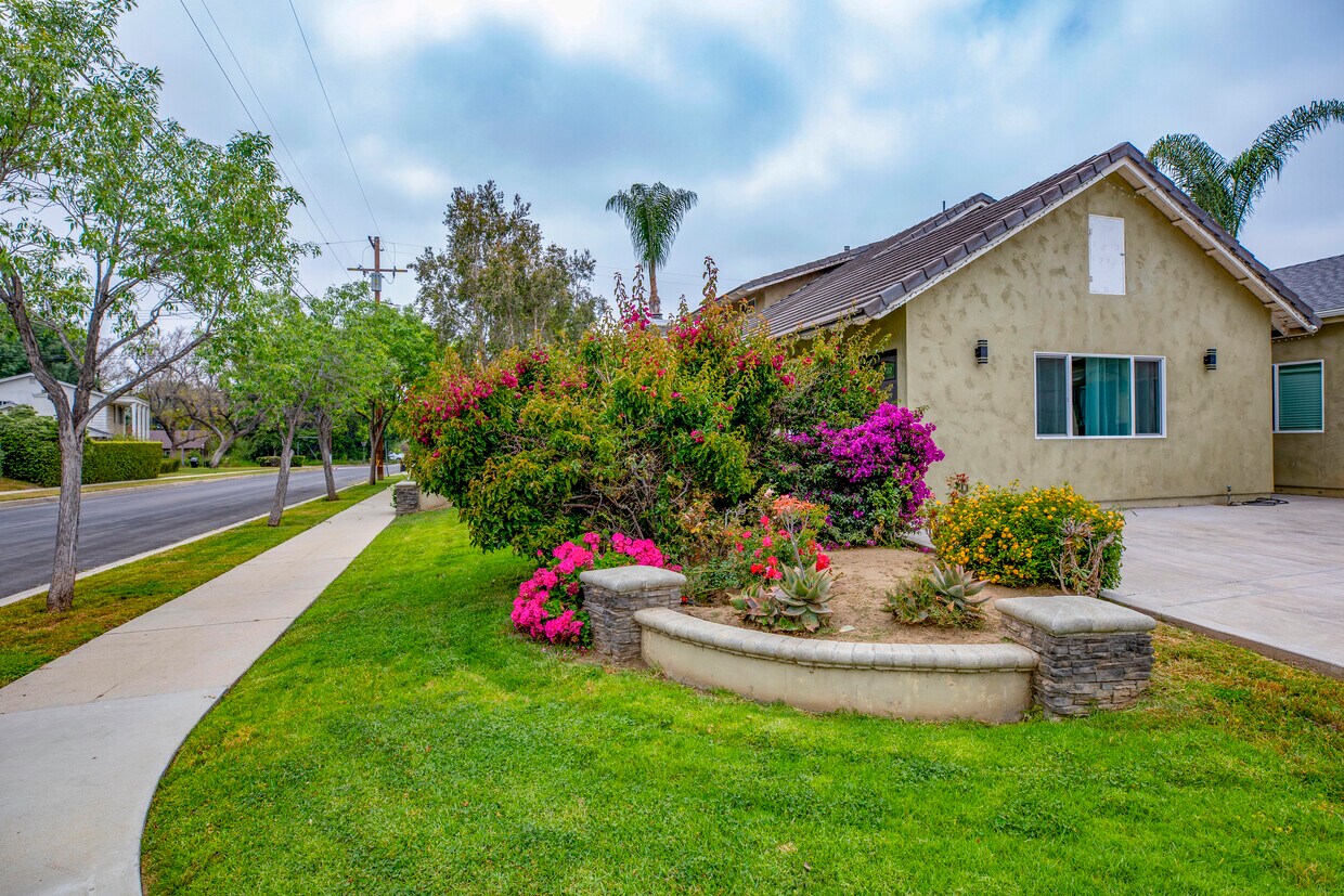 15700 Marilla St, North Hills, CA 91343 - House Rental in North Hills ...