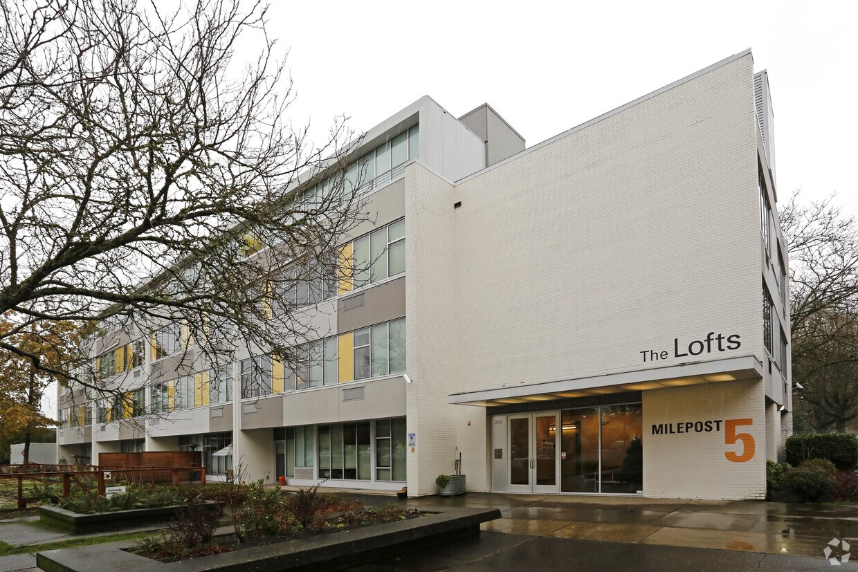 Milepost 5 - 850-900 NE 81st Ave Portland, OR - Apartments for Rent in Portland | Apartments.com