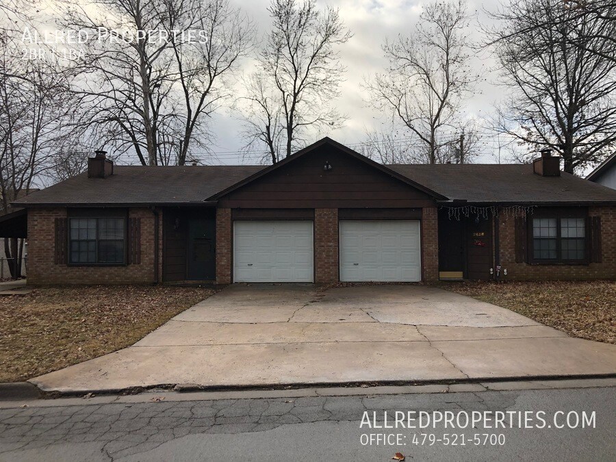2438 W Olrich St, Rogers, AR 72758 - Townhome Rentals in Rogers AR ...