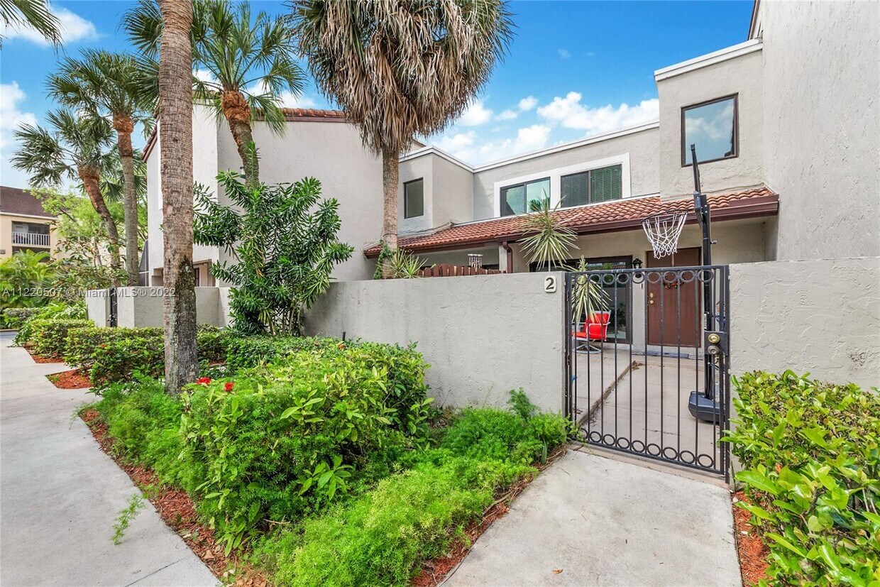 10515 SW 153rd Ct, Miami, FL 33196 - Townhome Rentals in Miami FL | Apartments.com