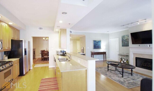 50 Biscayne Dr NW Unit 5110, Atlanta, GA 30309 - Condo for Rent in ...