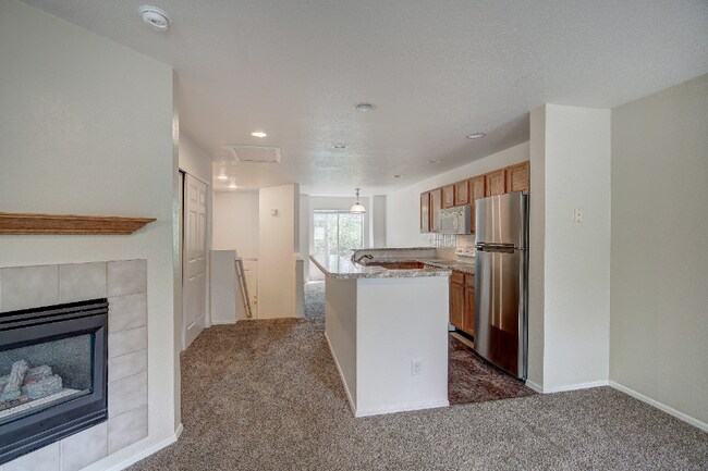 Treehouse Condominiums Apartments for Rent with Hardwood Floors ...