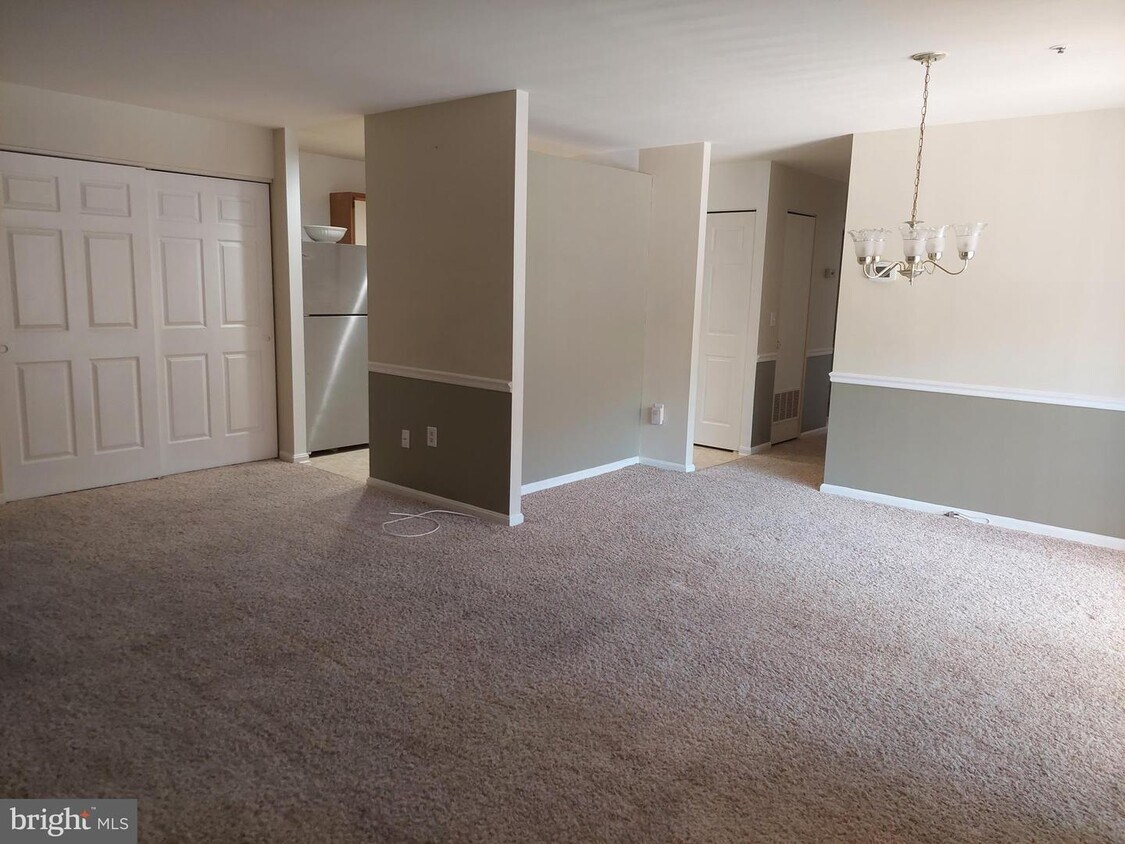 3800 Meghan Dr Unit 2D, Nottingham, MD 21236 - Room for Rent in ...