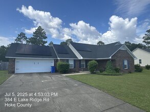 Twelve Oaks North Apartments for Rent with a Yard - Raeford, NC ...