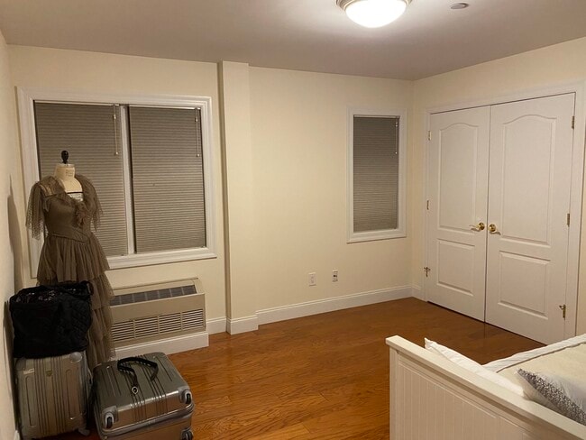 4223 212th St Unit 2C, Bayside, NY 11361 - Condo for Rent in Bayside, NY | Apartments.com