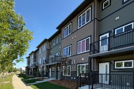 Townhomes For Rent in Edmonton AB - 127 Townhouses | Apartments.com
