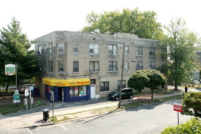 2-8 Baldwin St, Hartford, CT 06114 - 2-8 Baldwin St Hartford, CT 06114 ...