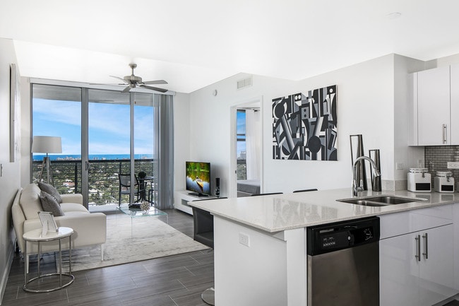 Circ Residences Apartments - Hollywood, FL | Apartments.com