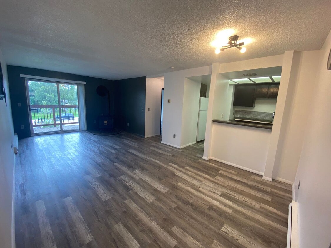 4620 Reka Dr, Anchorage, AK 99508 - House Rental in Anchorage, AK ...