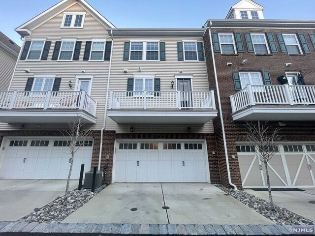 41 Landmark Ln, Fair Lawn, NJ 07410 - Condo for Rent in Fair Lawn, NJ ...