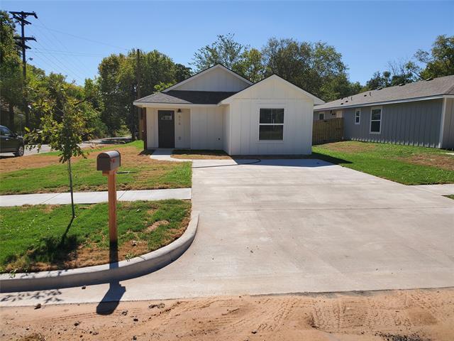 616 E 3rd St, Bonham, TX 75418 - House Rental in Bonham, TX ...