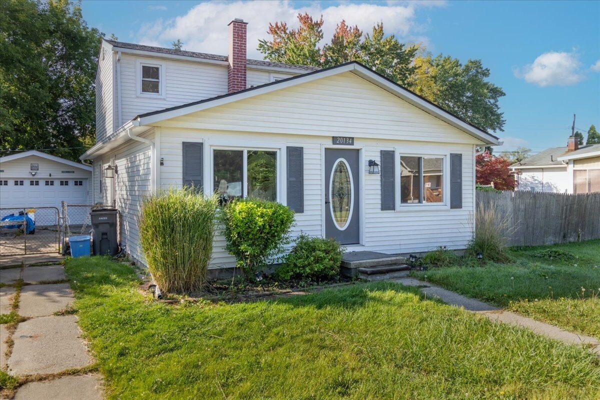 20134 Williamson St, Clinton Township, MI 48035 - House Rental in ...