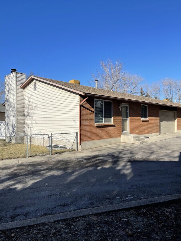 6711 S Acoma Rd, Midvale, UT 84047 - House Rental in Midvale, UT ...