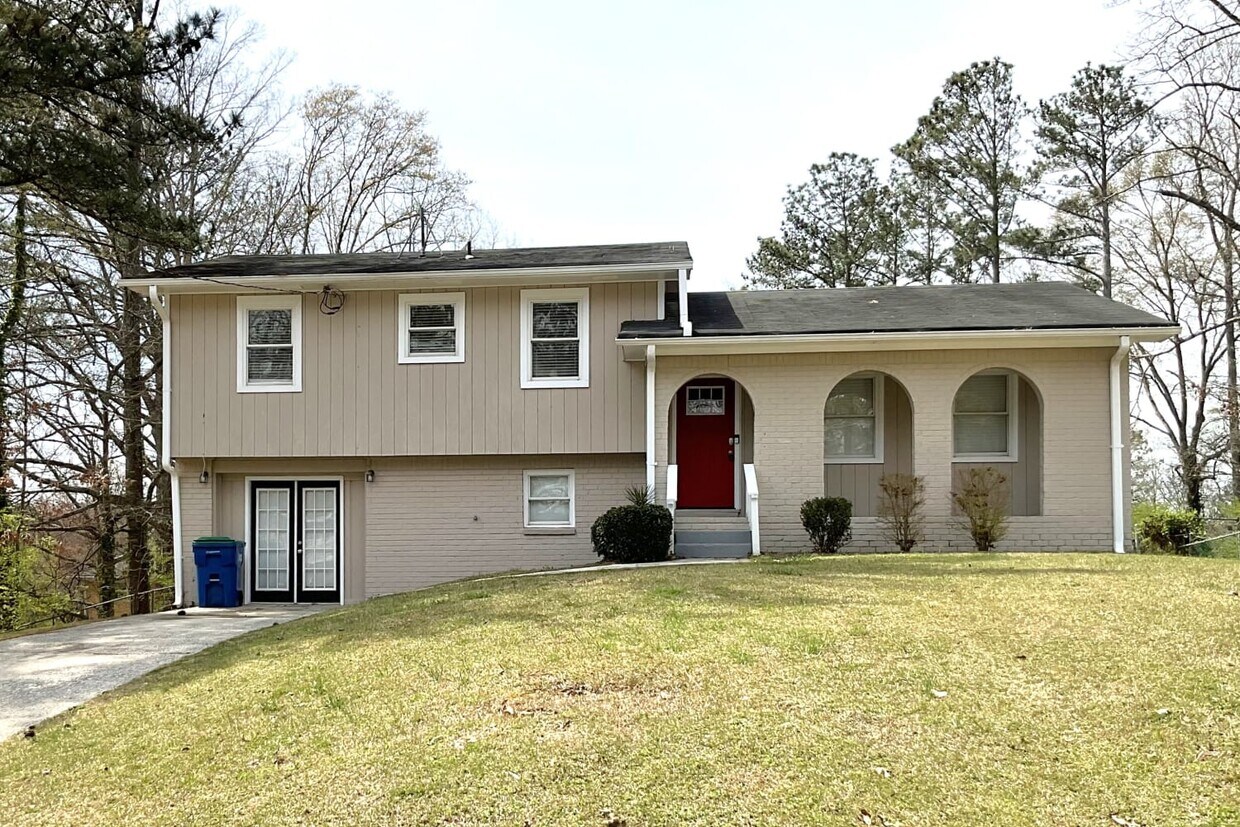 3735 Cedar Hurst Way, Atlanta, GA 30349 | Apartments.com