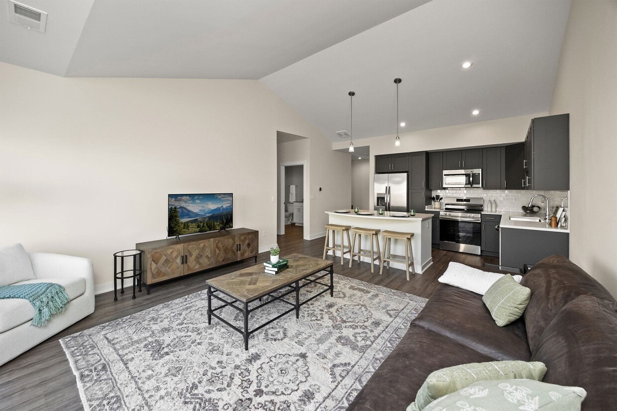 Savannah at Ankeny - 1810 Nw Savannah Ln Polk City, IA 50226 ...