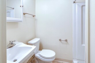 Amherst Manor Apartments Rentals - Williamsville, NY | Apartments.com