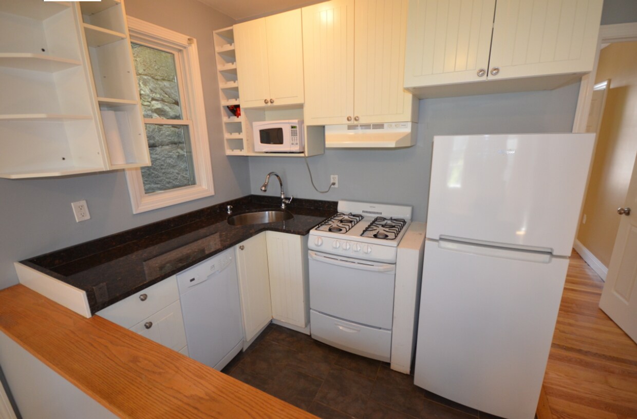 12 Cheever Ct, Boston, MA 02128 - Condo for Rent in Boston, MA ...