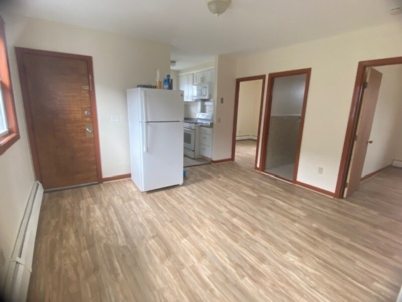 47 Mulberry St Unit #3, Fall River, MA 02721 - Condo for Rent in Fall ...