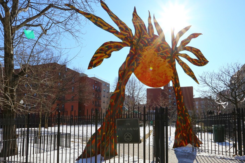 Is Hunts Point a Good Place To Live in Bronx NY? - Neighborhood Guide ...